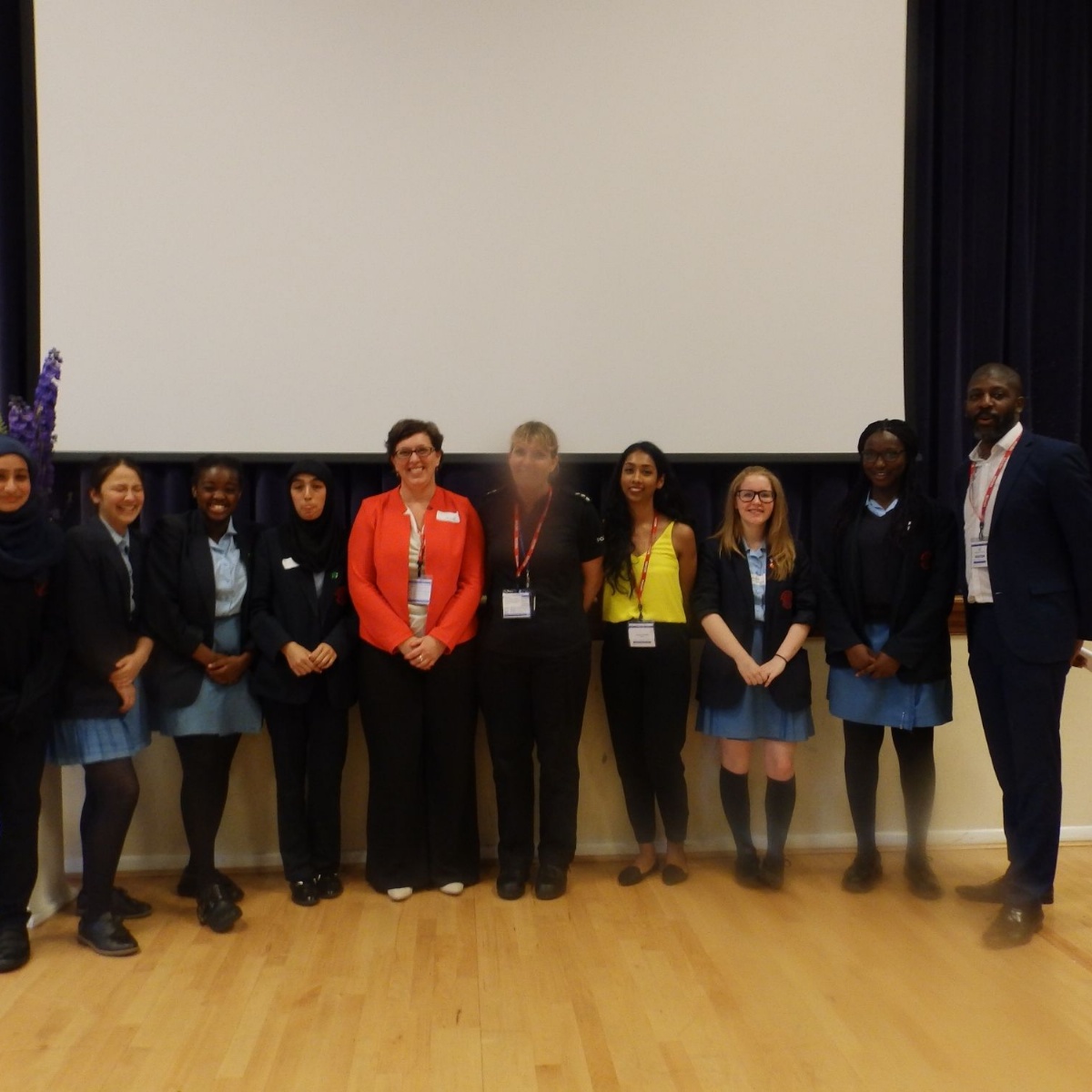 Queen Elizabeth's Girls' School - Presentation Matters